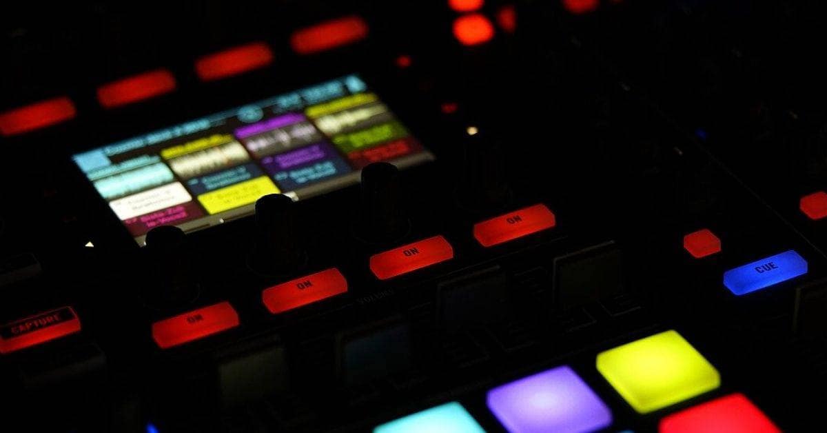 Best Software for Music Sampling - Best for Music Production